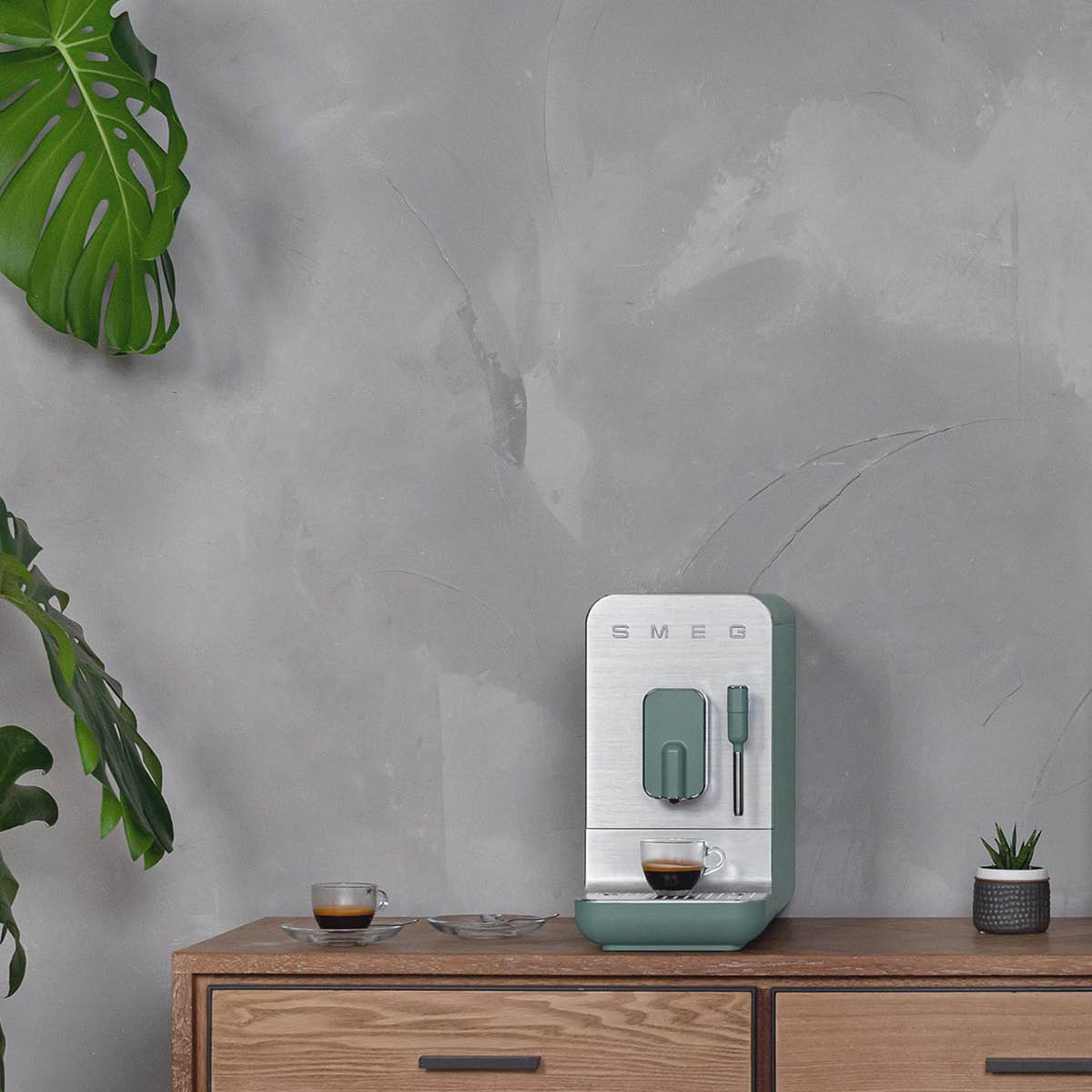 Smeg Kaffemaskin med Mjölkskummare BCC12 Emerald Green - Cervera